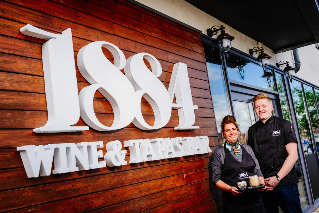 1884 brings a touch of Mediterranean to Marina - Hull Business ...