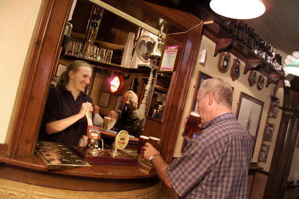 Pub guide provides the perfect chaser for Real Ale Festival - Hull ...